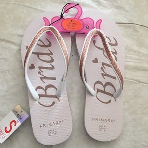 Shoes | Nwt Bride Flip Flops Glitter Wedding S 56 | Poshmark